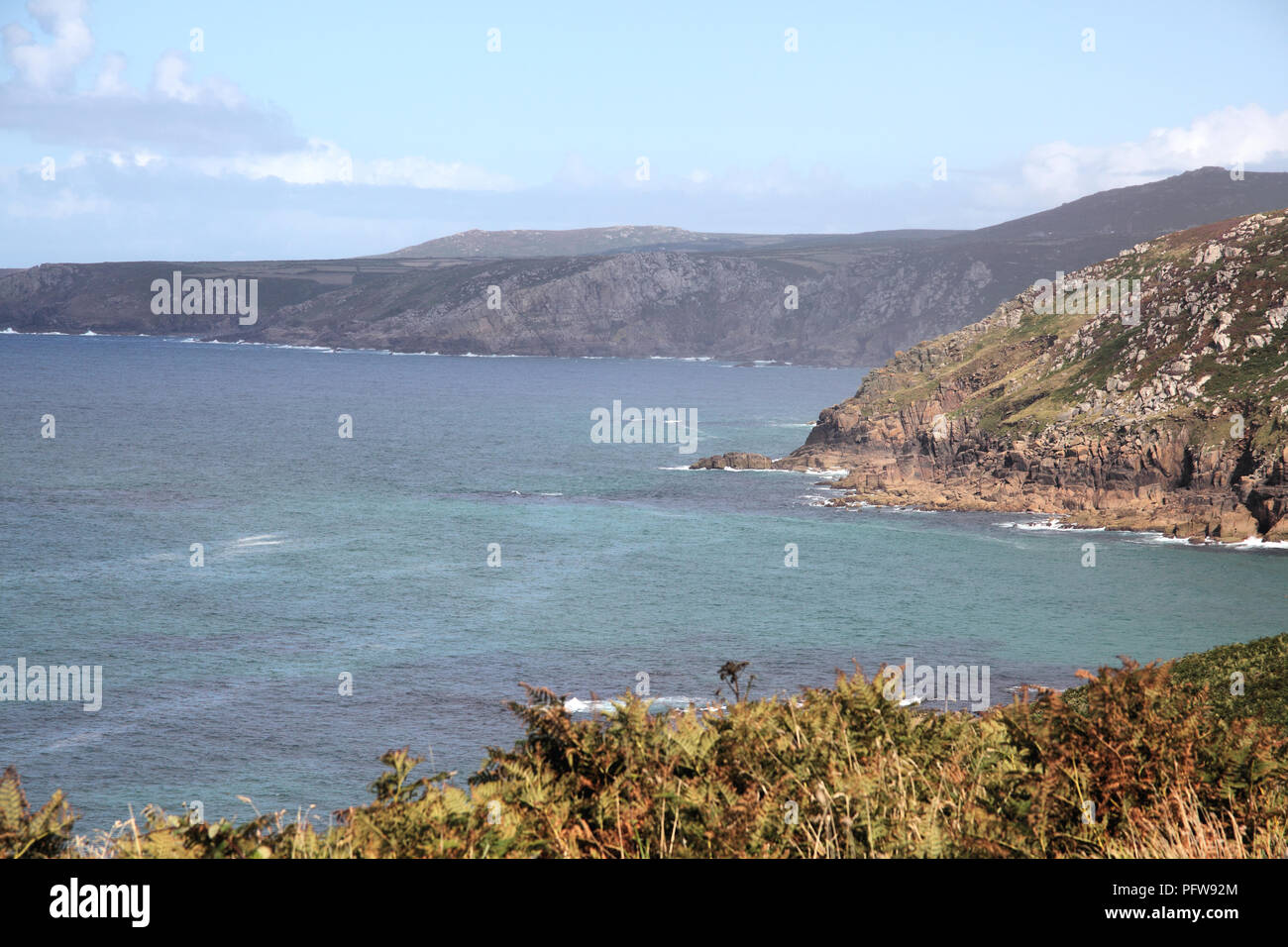 Cornwall coast line hi-res stock photography and images - Alamy