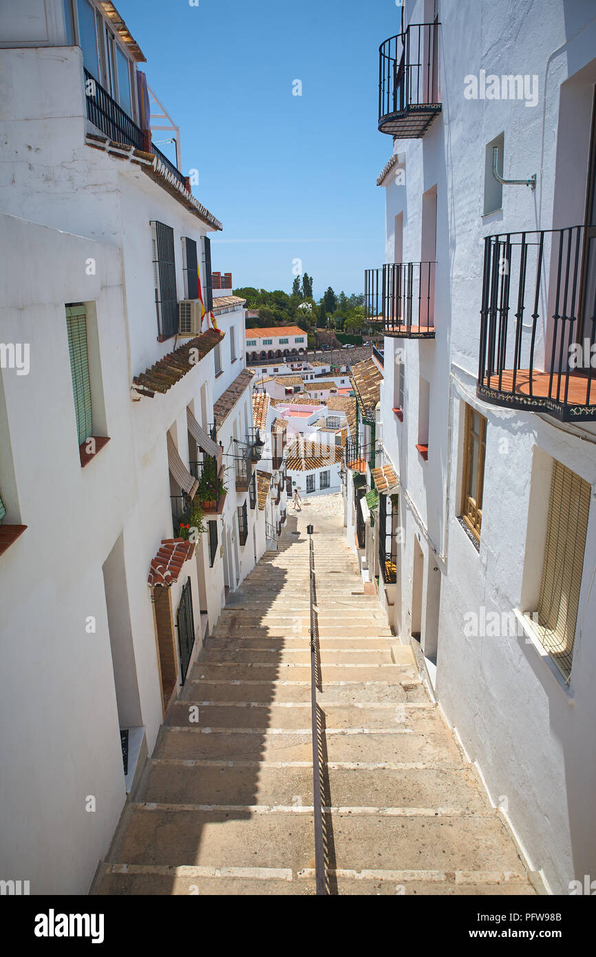 Spanish travel lifestyle culture hi-res stock photography and images ...