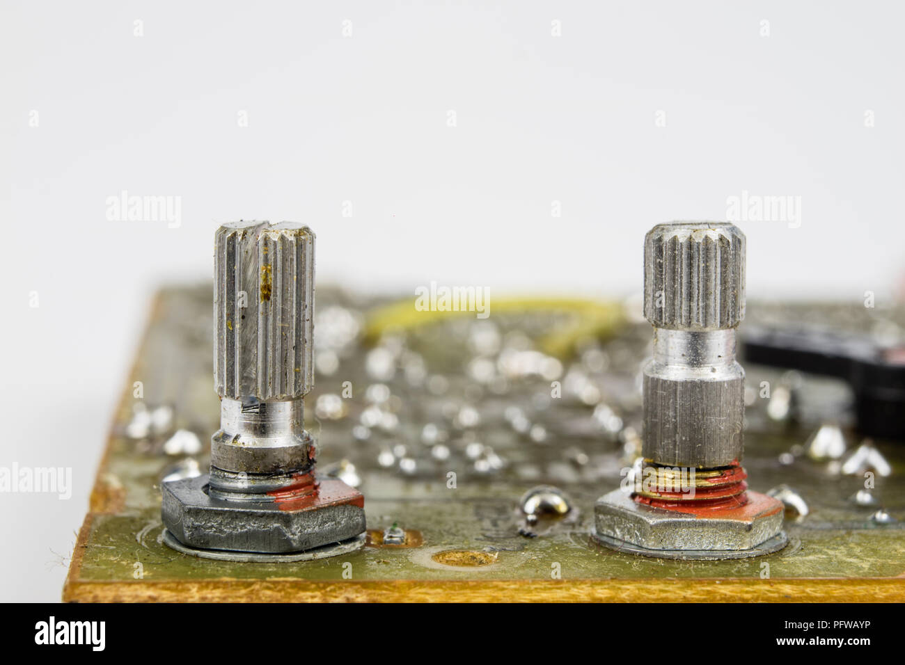 Vintage radio receiver circuit hi-res stock photography and images - Alamy