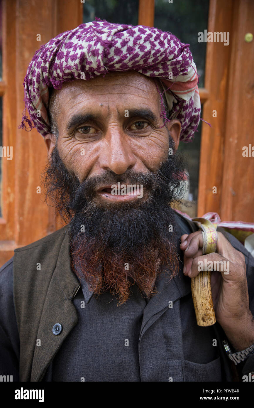 Ladakh headdress hi-res stock photography and images - Alamy