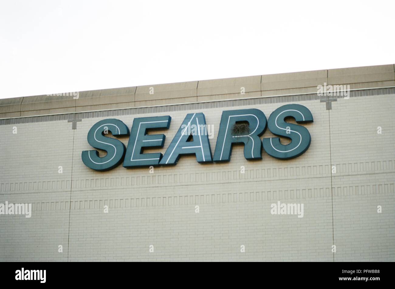 Sears logo hi-res stock photography and images - Alamy