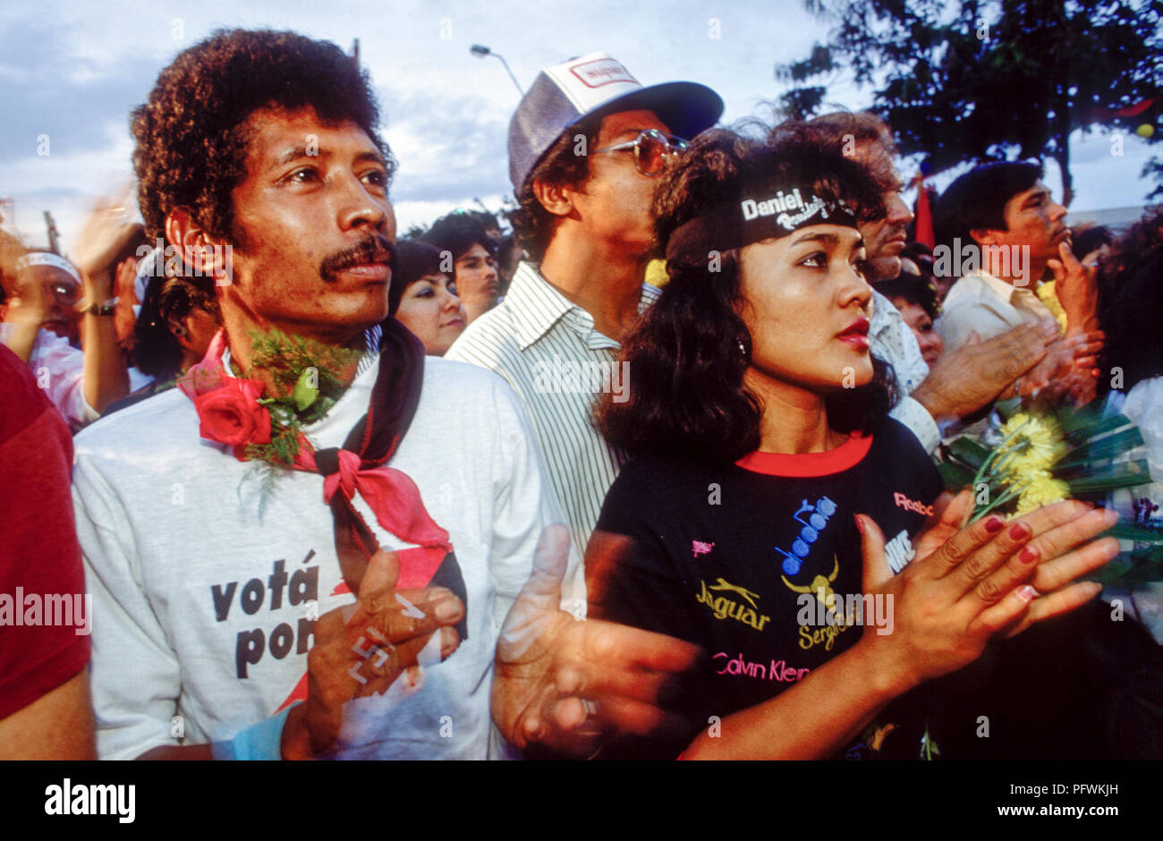 Sandinista fsln flag nicaragua hi-res stock photography and images - Alamy