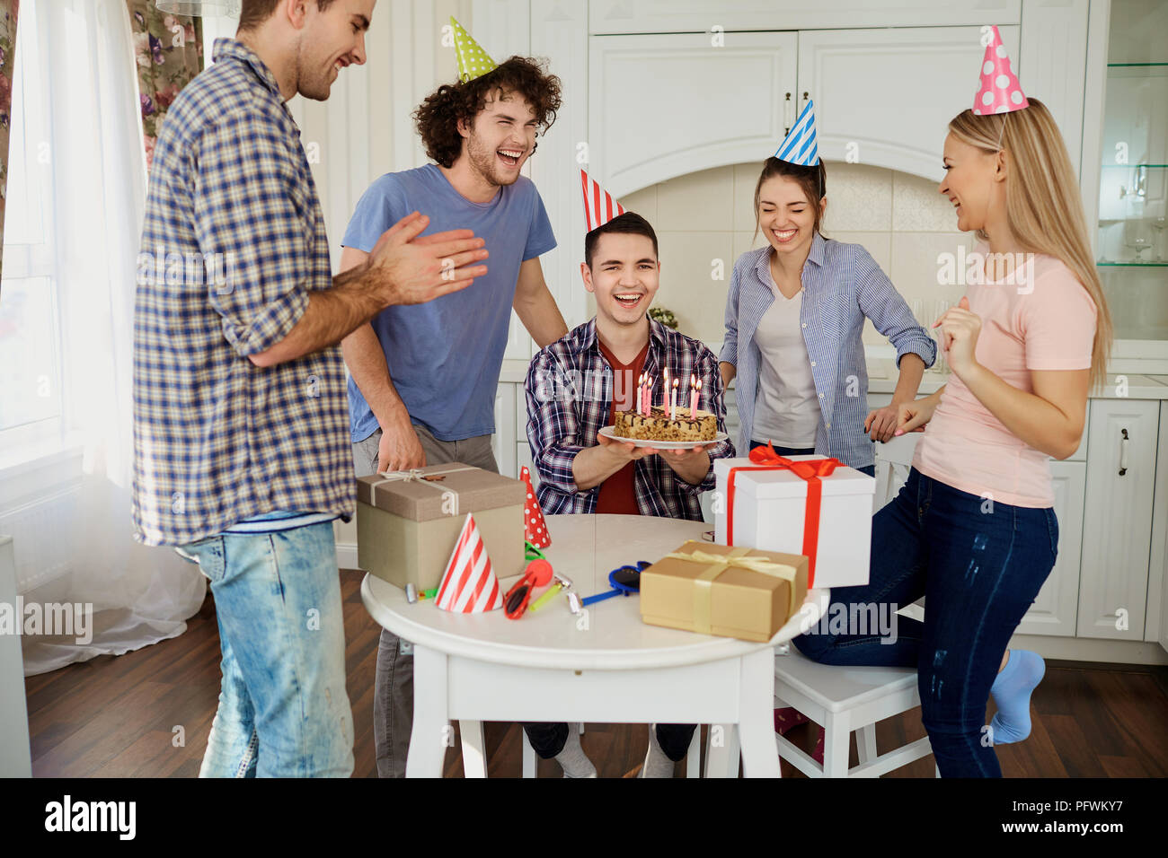 Celebration party friends hi-res stock photography and images - Alamy