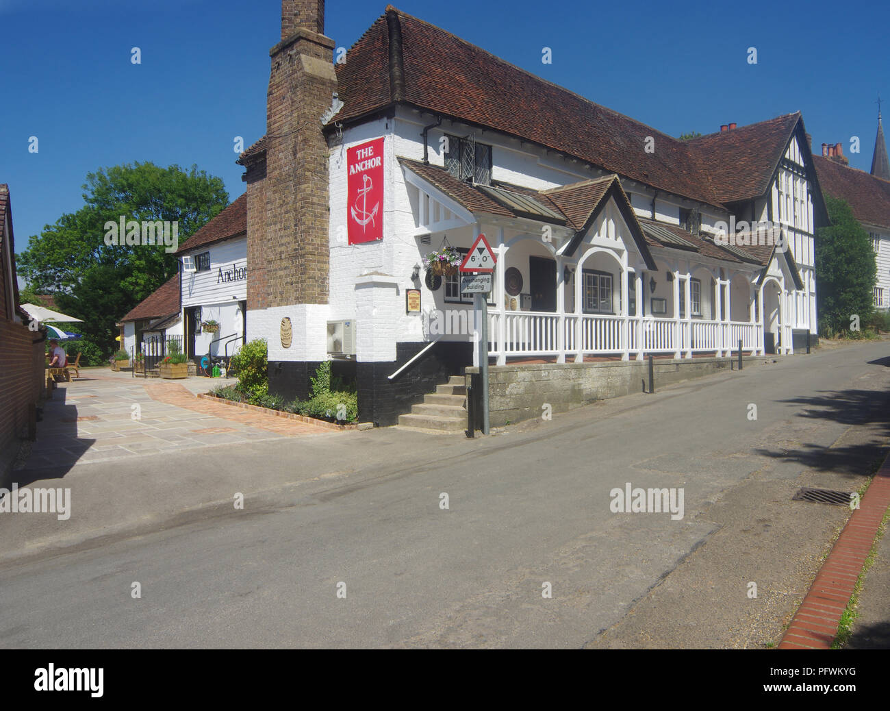 Pub hartfield sussex england hi-res stock photography and images - Alamy