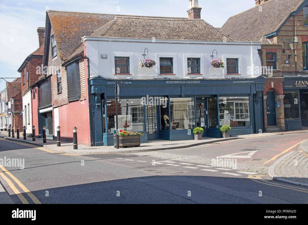 Edenbridge High Resolution Stock Photography and Images - Alamy