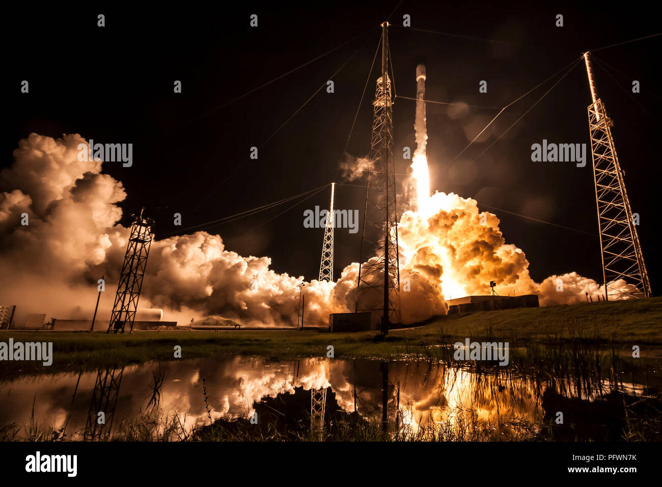 Telstar 19 Vantage Mission SpaceX Stock Photo - Alamy