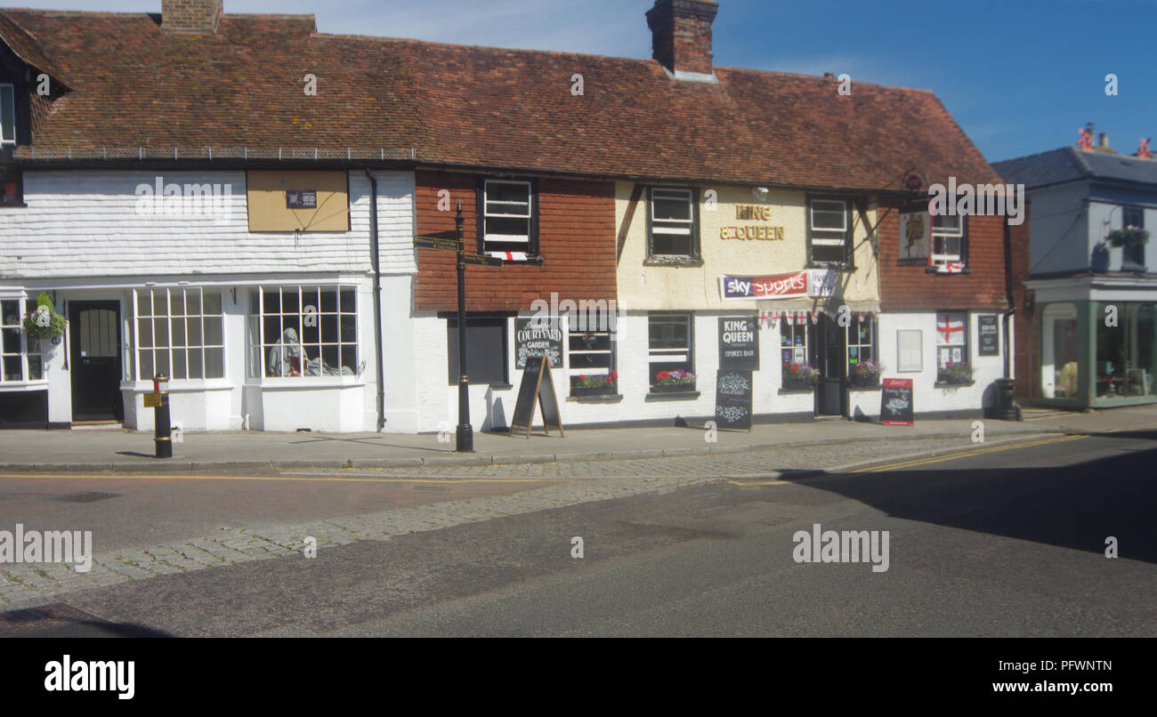 Edenbridge Town King & Queen Pub Kent Stock Photo - Alamy
