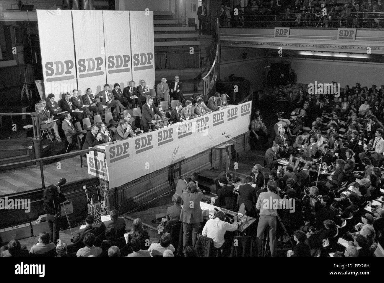 The SDP conference at Central Hall, Westminster, London Stock Photo - Alamy