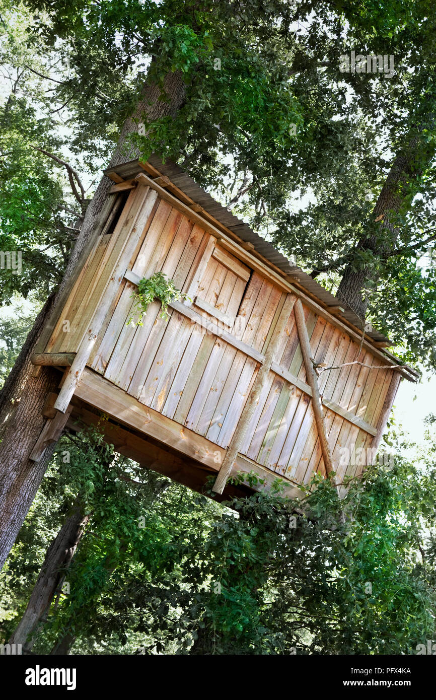 Oaks hut hi-res stock photography and images - Alamy