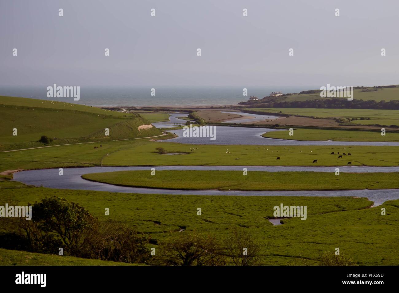 River meander england hi-res stock photography and images - Alamy