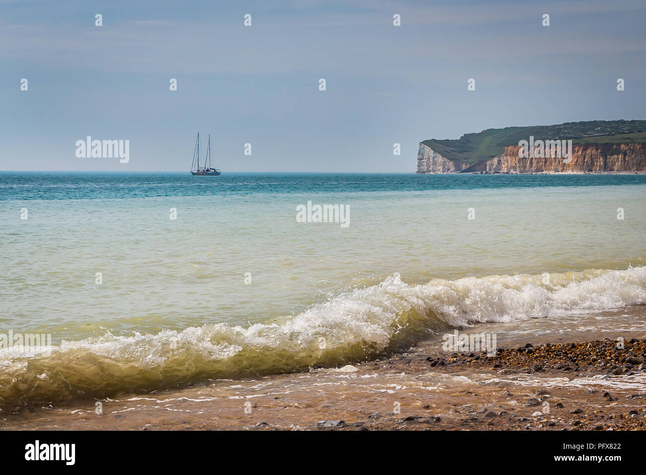 Kent coastline in background hi-res stock photography and images - Alamy