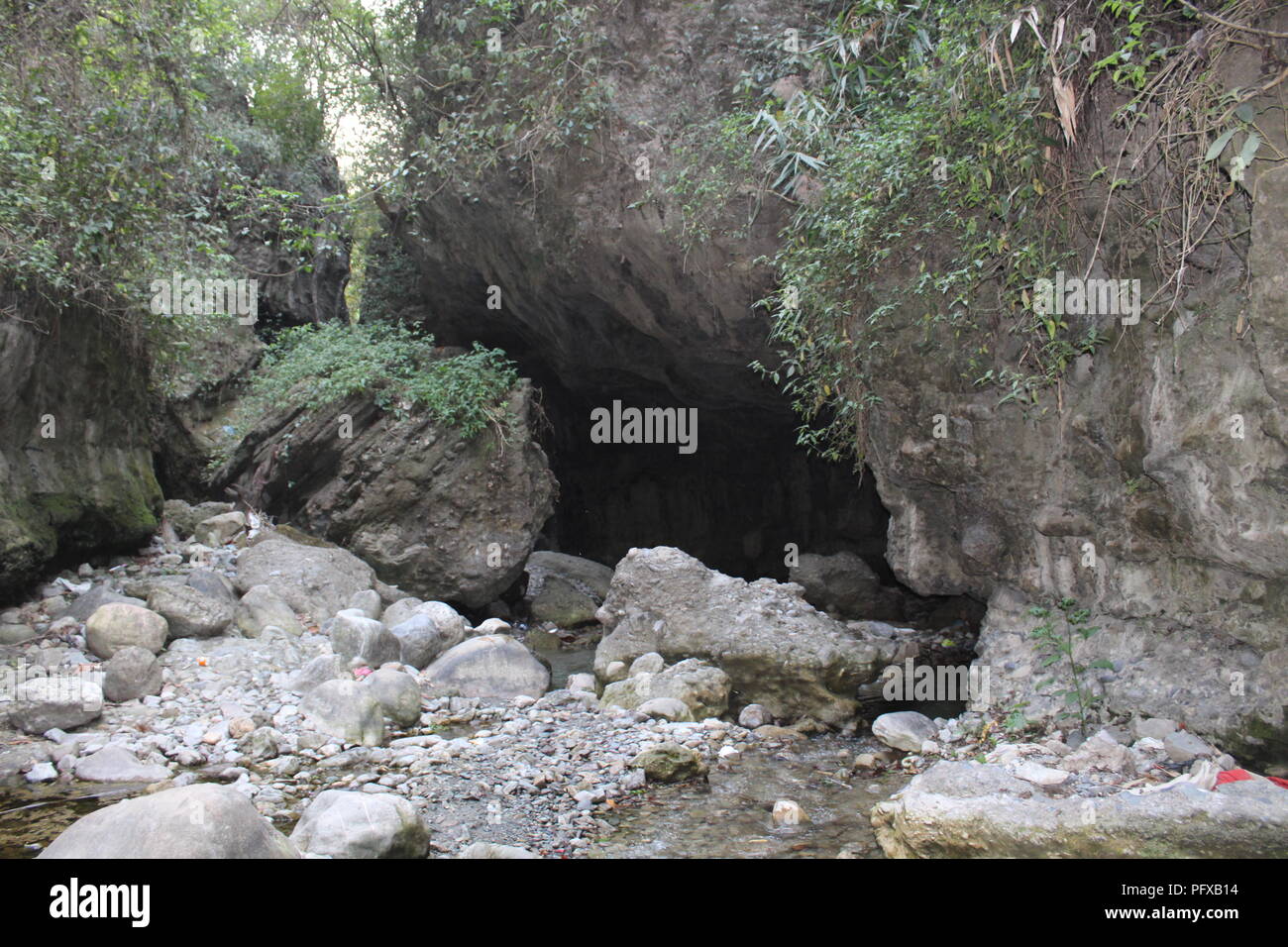 Robbers Cave Dehradun Uttarakhand Indian.Guchu pani Dehardun Stock ...
