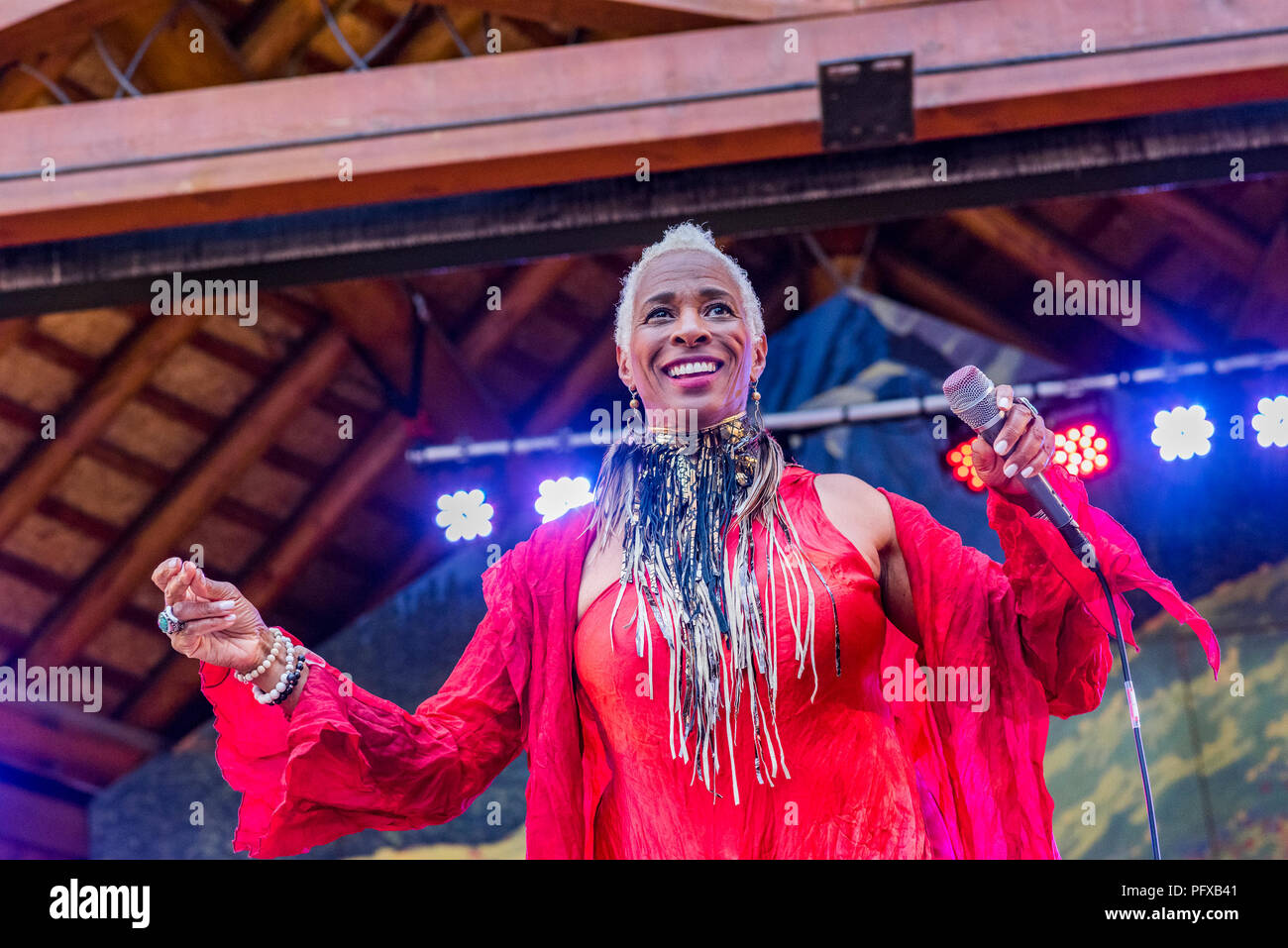 Singer Shakura S'Aida performing at Canmore Folk Music Festival ...