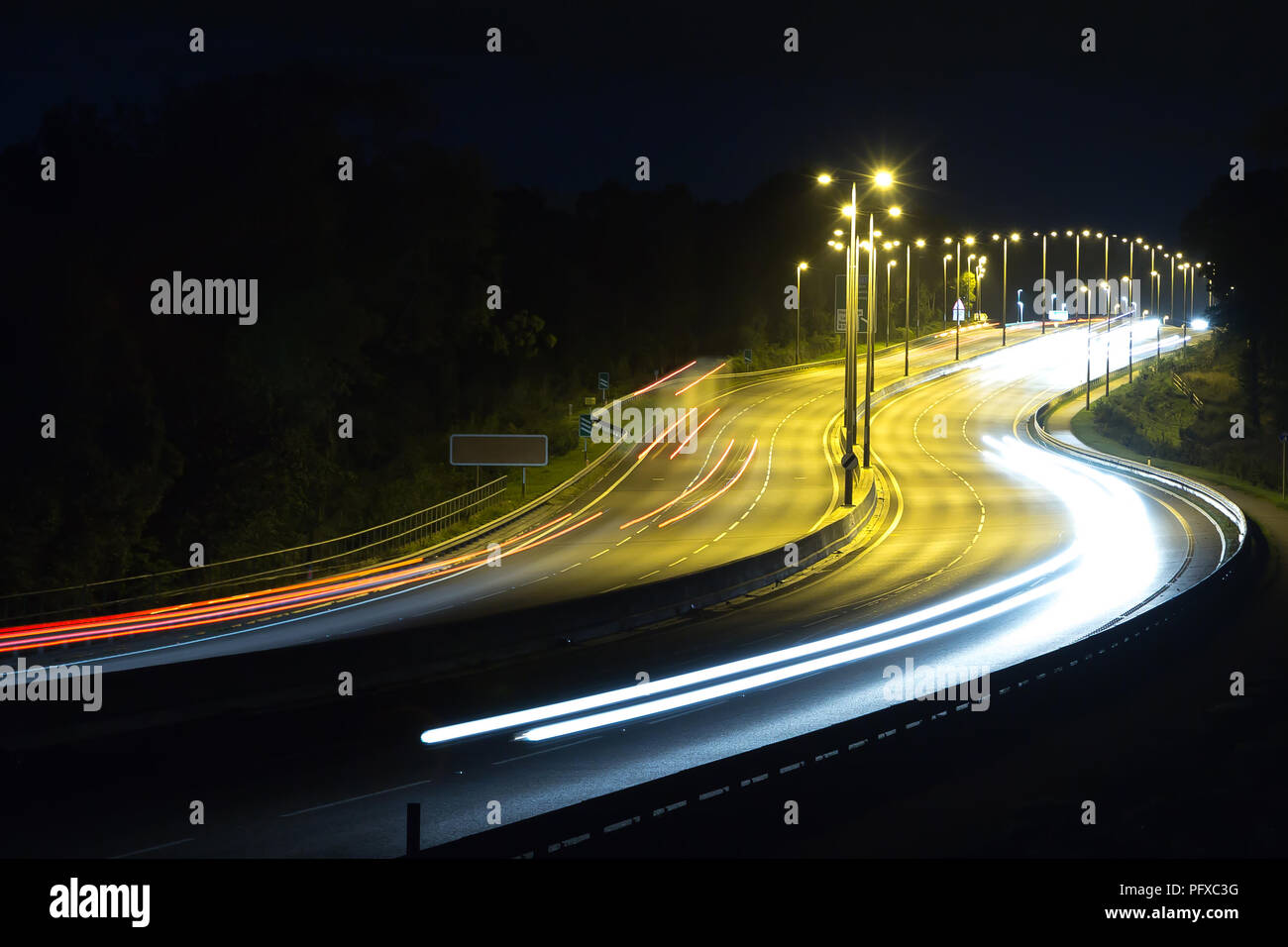 Uk traffic motorway night hi-res stock photography and images - Alamy