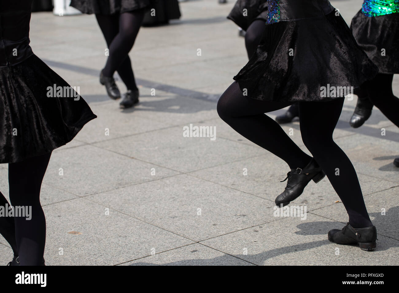 Irish dancers legs hi-res stock photography and images - Alamy