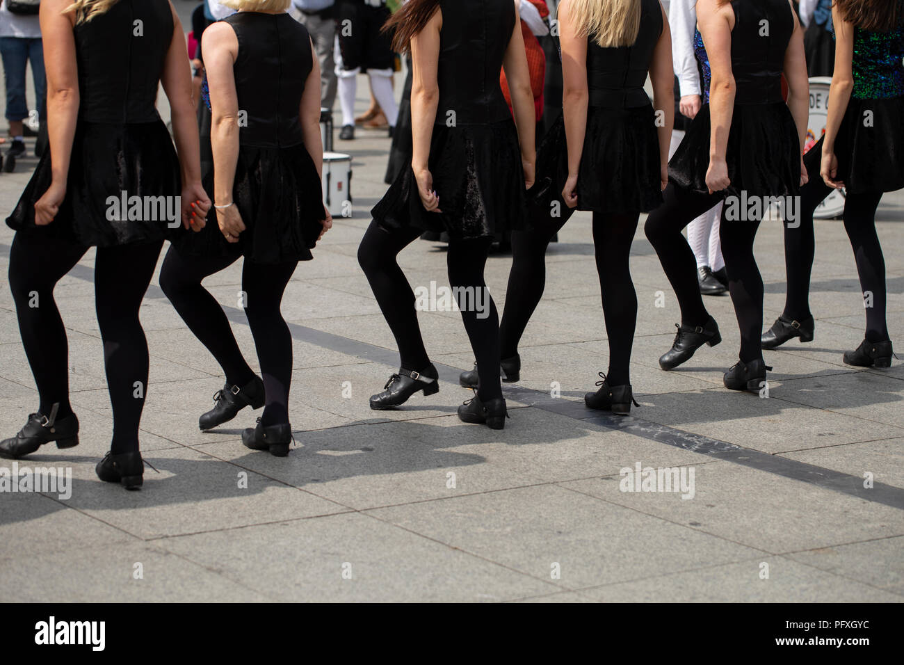 Irish dancers legs hi-res stock photography and images - Alamy