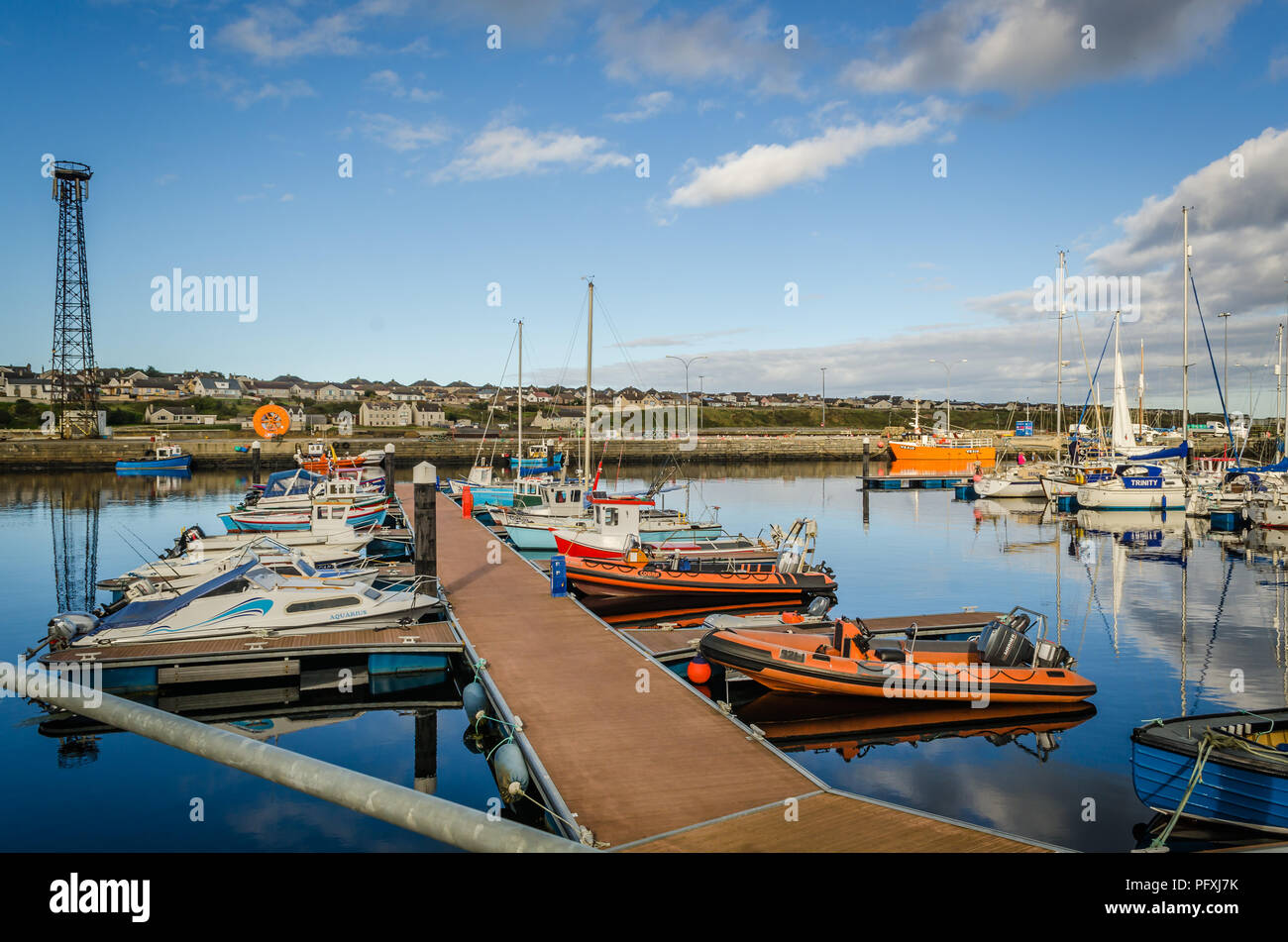 Harbor scotland hi-res stock photography and images - Alamy