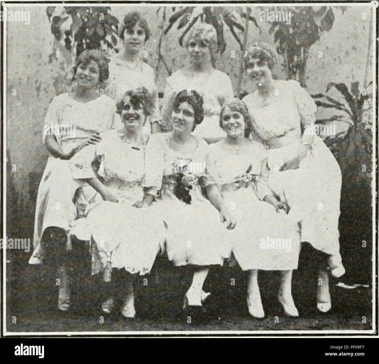 Local cuban girls hi-res stock photography and images - Alamy