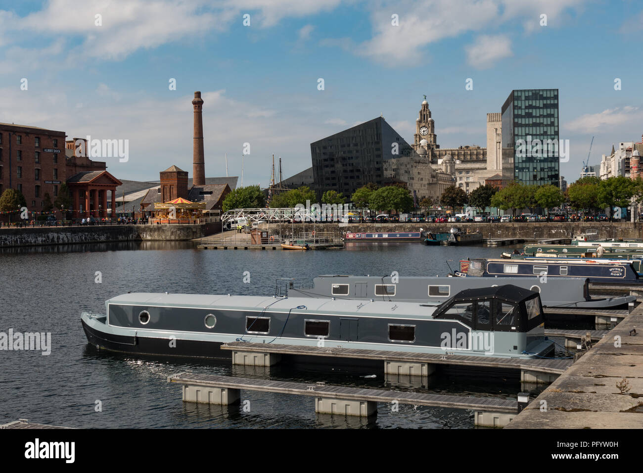 Looking North along Salthouse Dock. Liverpool. UK Stock Photo - Alamy