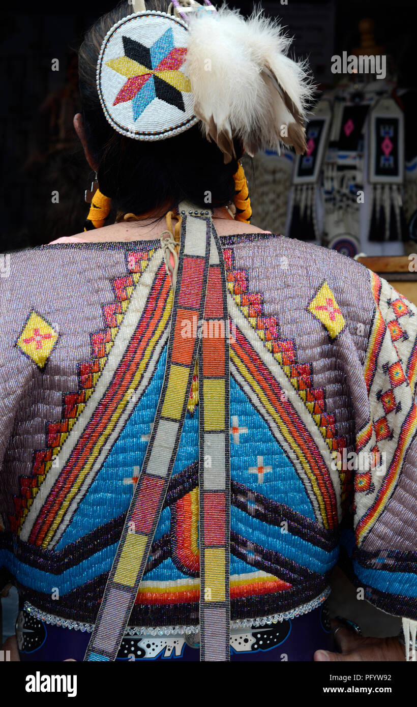 Native American (Standing Rock Lakota) bead and quillwork artist ...