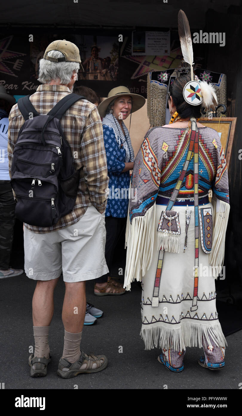 Native American (Standing Rock Lakota) bead and quillwork artist ...