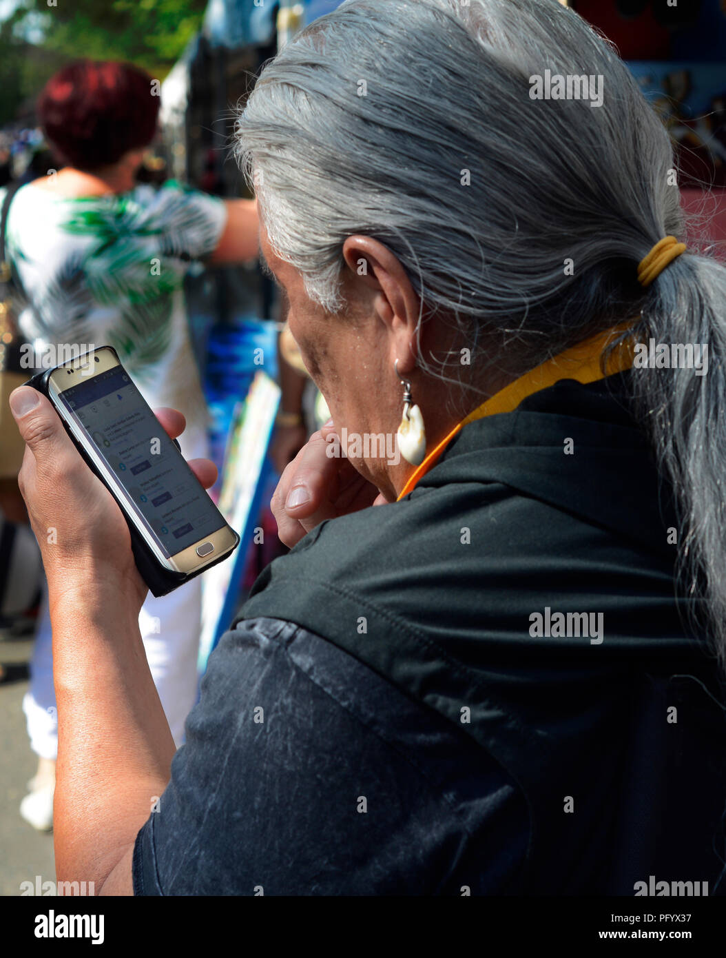 Smart indian man hi-res stock photography and images - Alamy