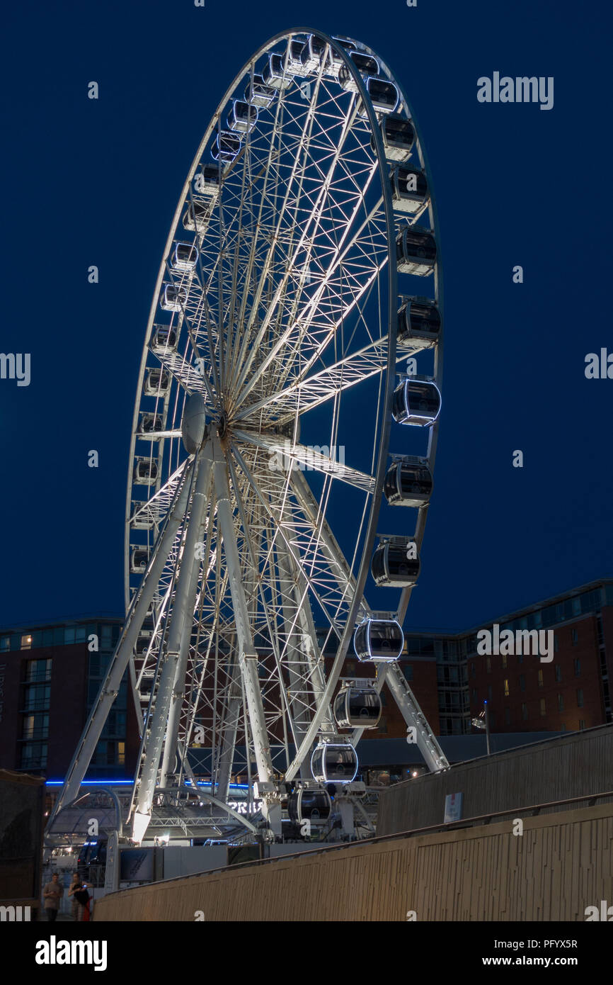 The Wheel of Liverpool at night. Keel Wharf. Liverpool. UK Stock Photo ...