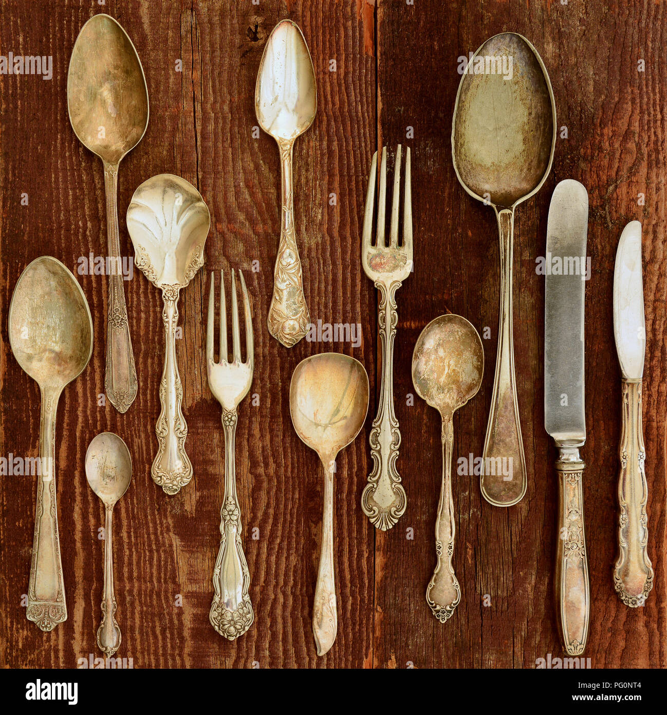 Antique cutlery overhead hi-res stock photography and images - Alamy