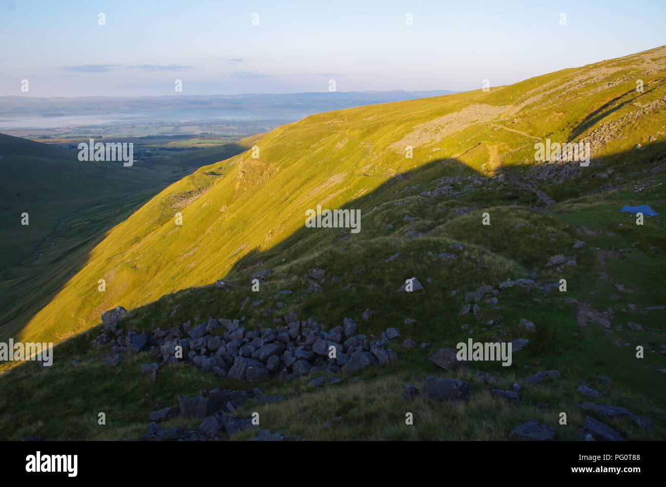 wild camping. High Cup Nick. John o' groats (Duncansby head) to lands ...