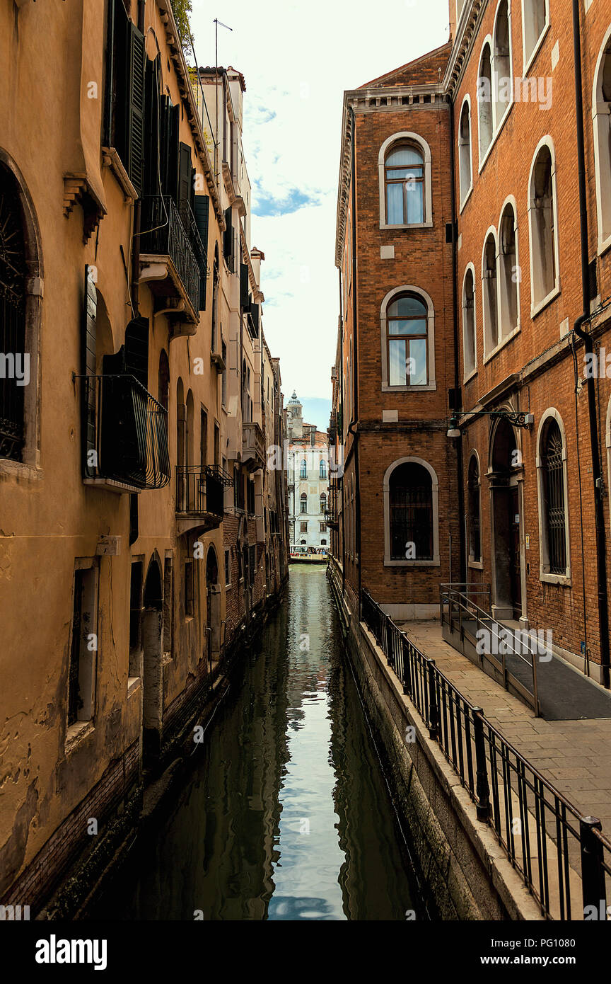 Little canal in the medieval center of Venice Stock Photo - Alamy