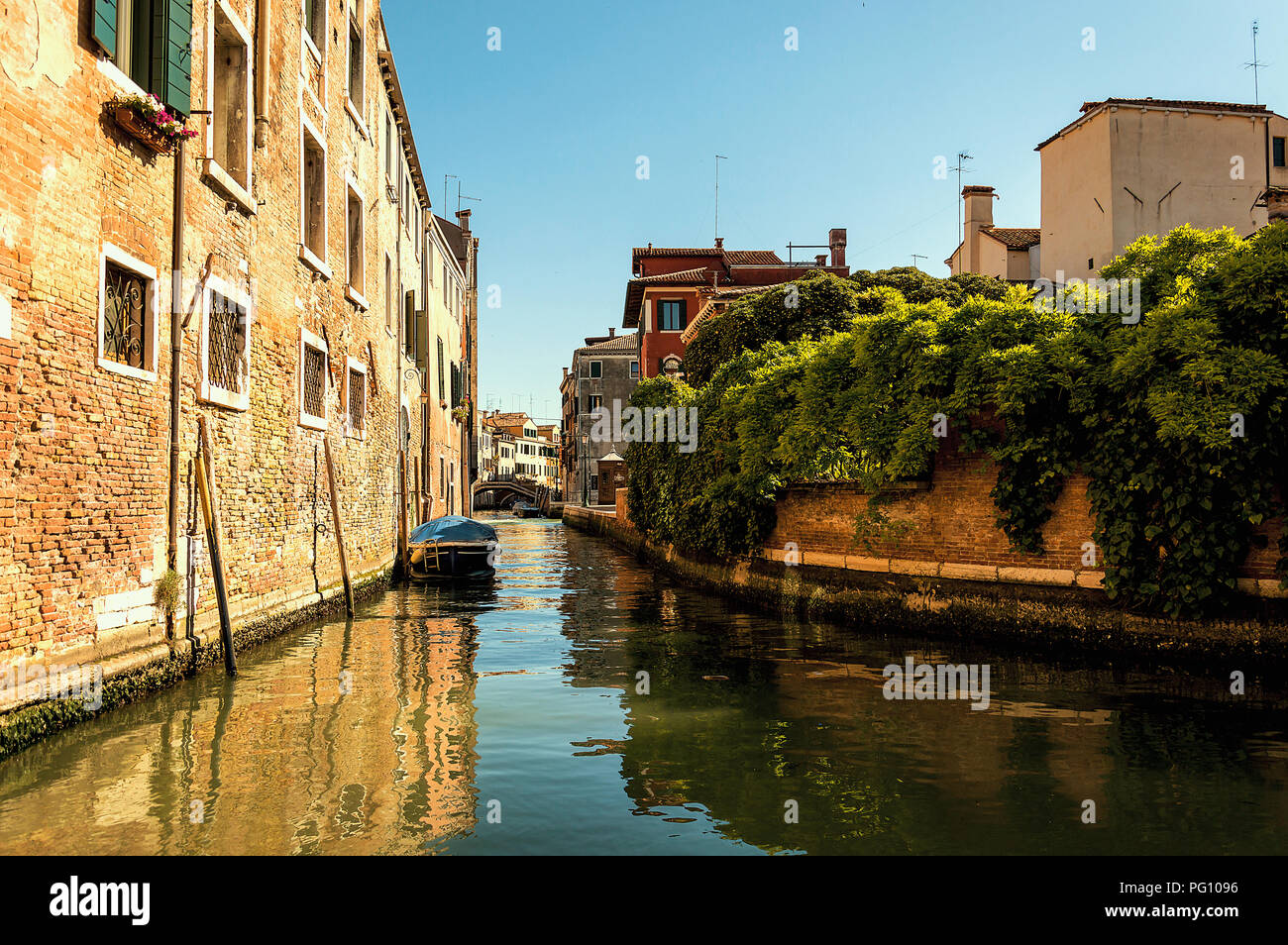 Little canal in the medieval center of Venice Stock Photo - Alamy