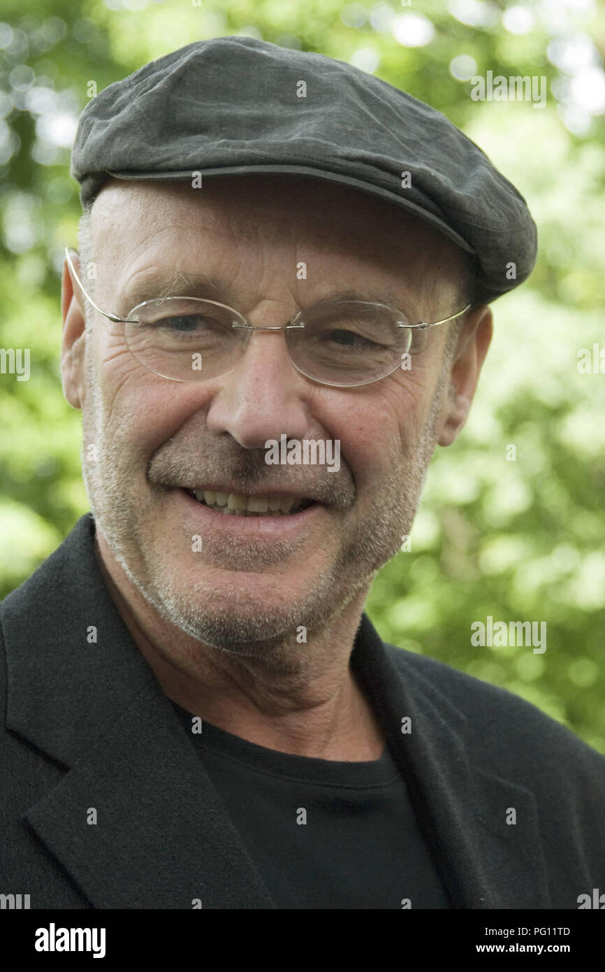 Kiefer hi-res stock photography and images - Alamy