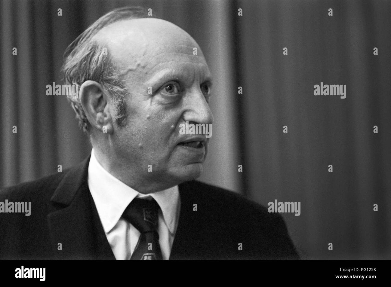 01 14 1972 hi-res stock photography and images - Alamy