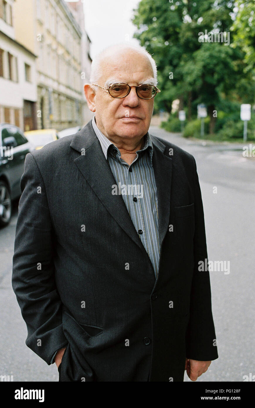 Hans-Joachim Schaedlich, German writer Stock Photo - Alamy