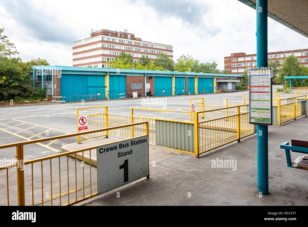 Crewe bus station hi-res stock photography and images - Alamy