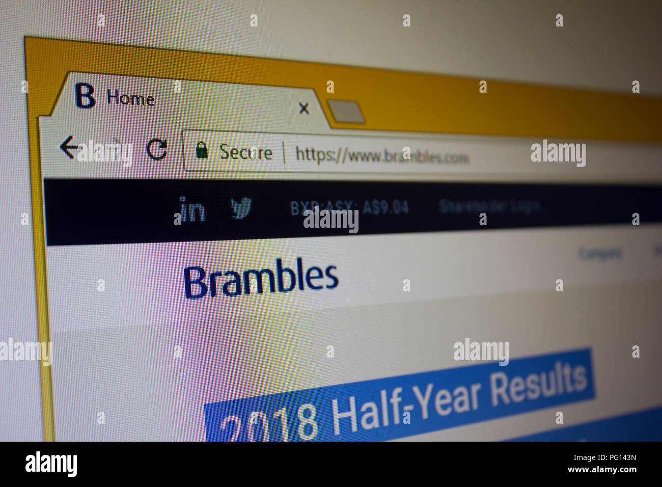 Pooling hi-res stock photography and images - Alamy