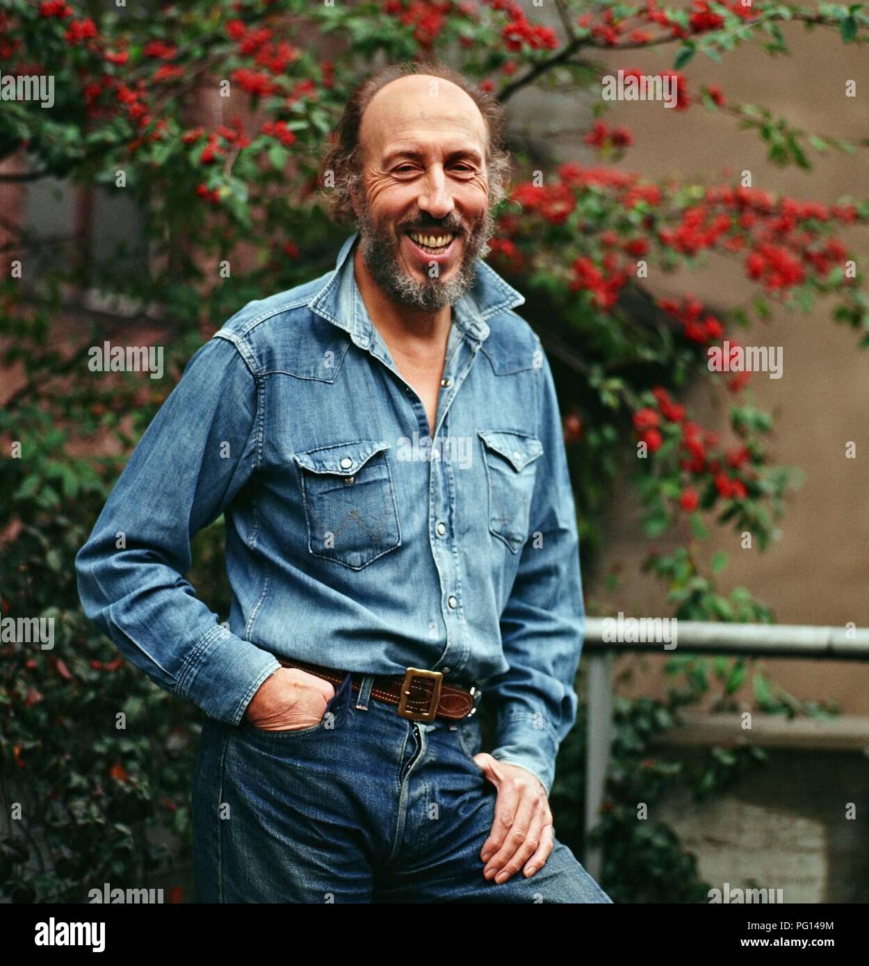 Richard hamilton 1976 hi-res stock photography and images - Alamy