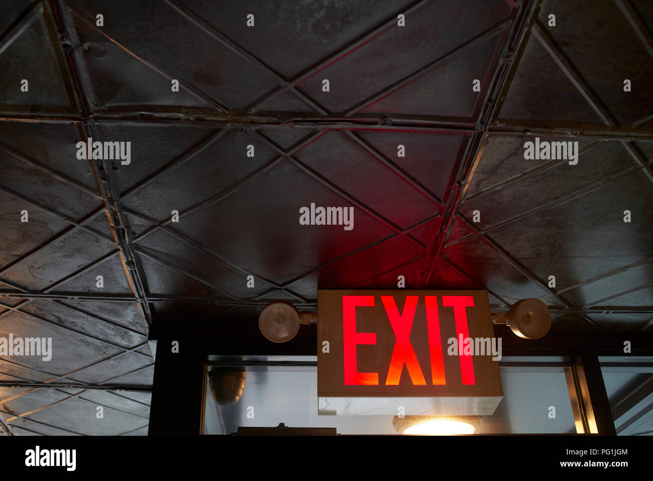 Emergency Exit Lights Stock Photos & Emergency Exit Lights Stock Images ...