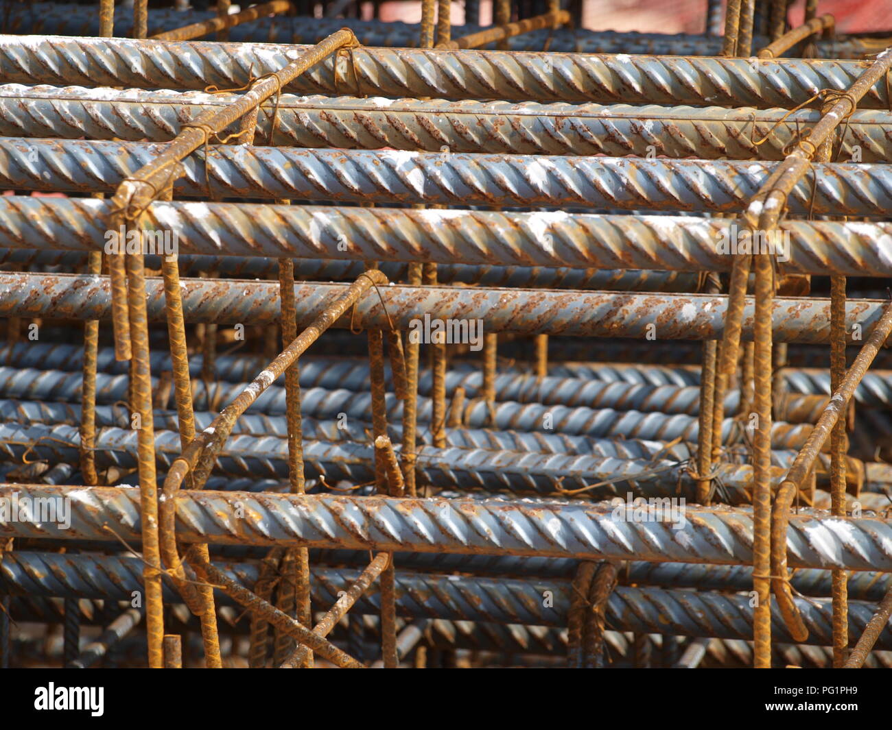 Rebar cages hi-res stock photography and images - Alamy