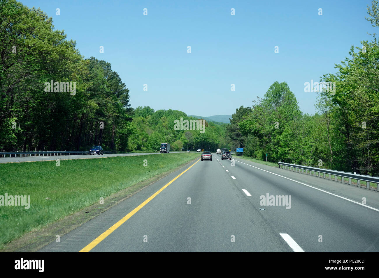 A major interstate highway in the USA route 66 virginia Stock Photo - Alamy