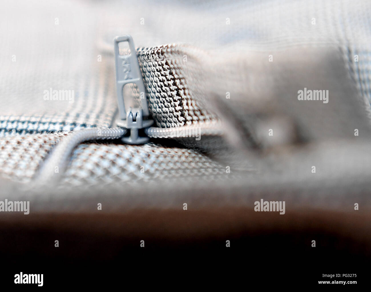 Erfurt, Germany. 23rd Aug, 2018. A zipper. Two flexible strips of ...