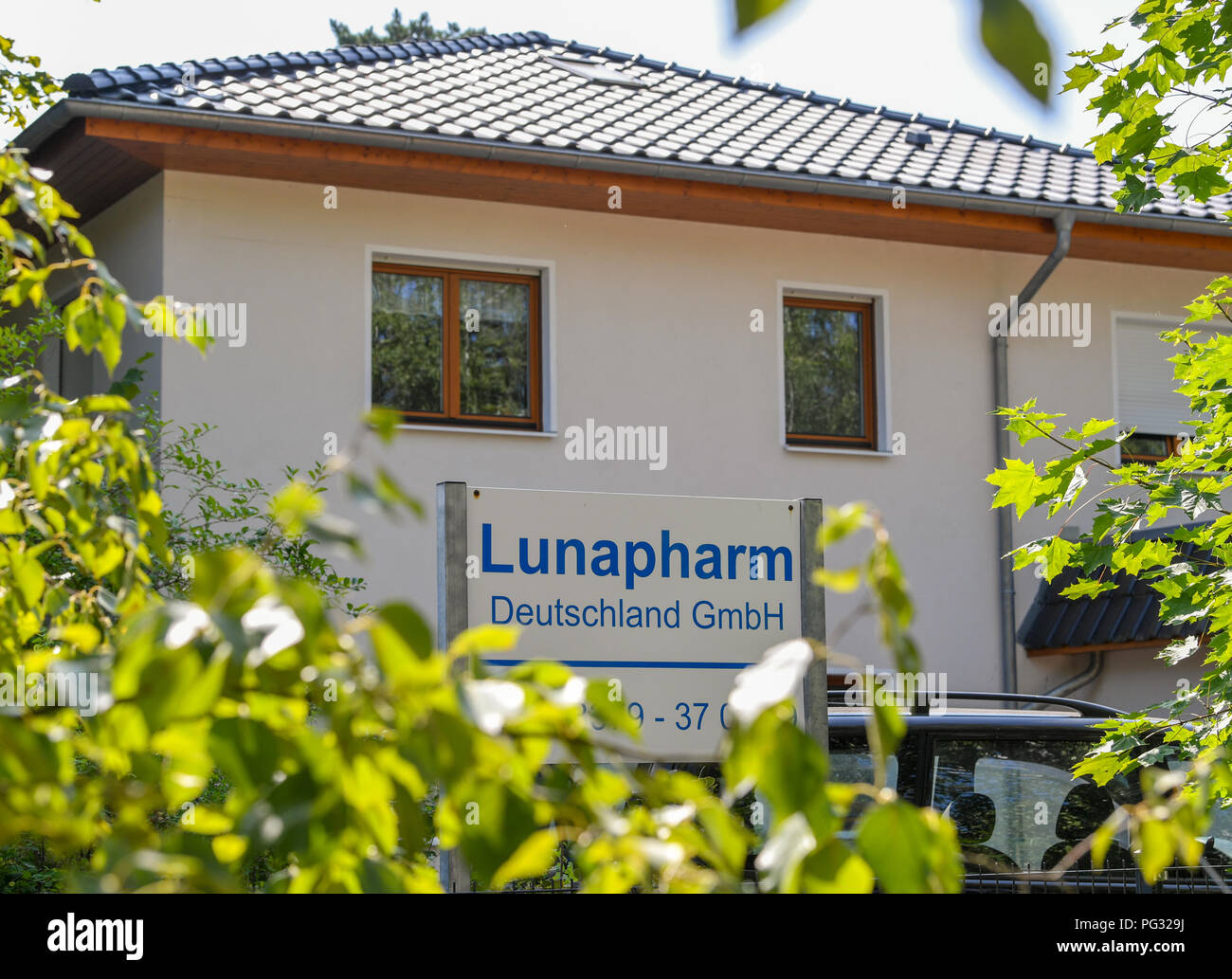 Blankenfelde-Mahlow, Germany. 23rd Aug, 2018. The building of Lunapharm ...