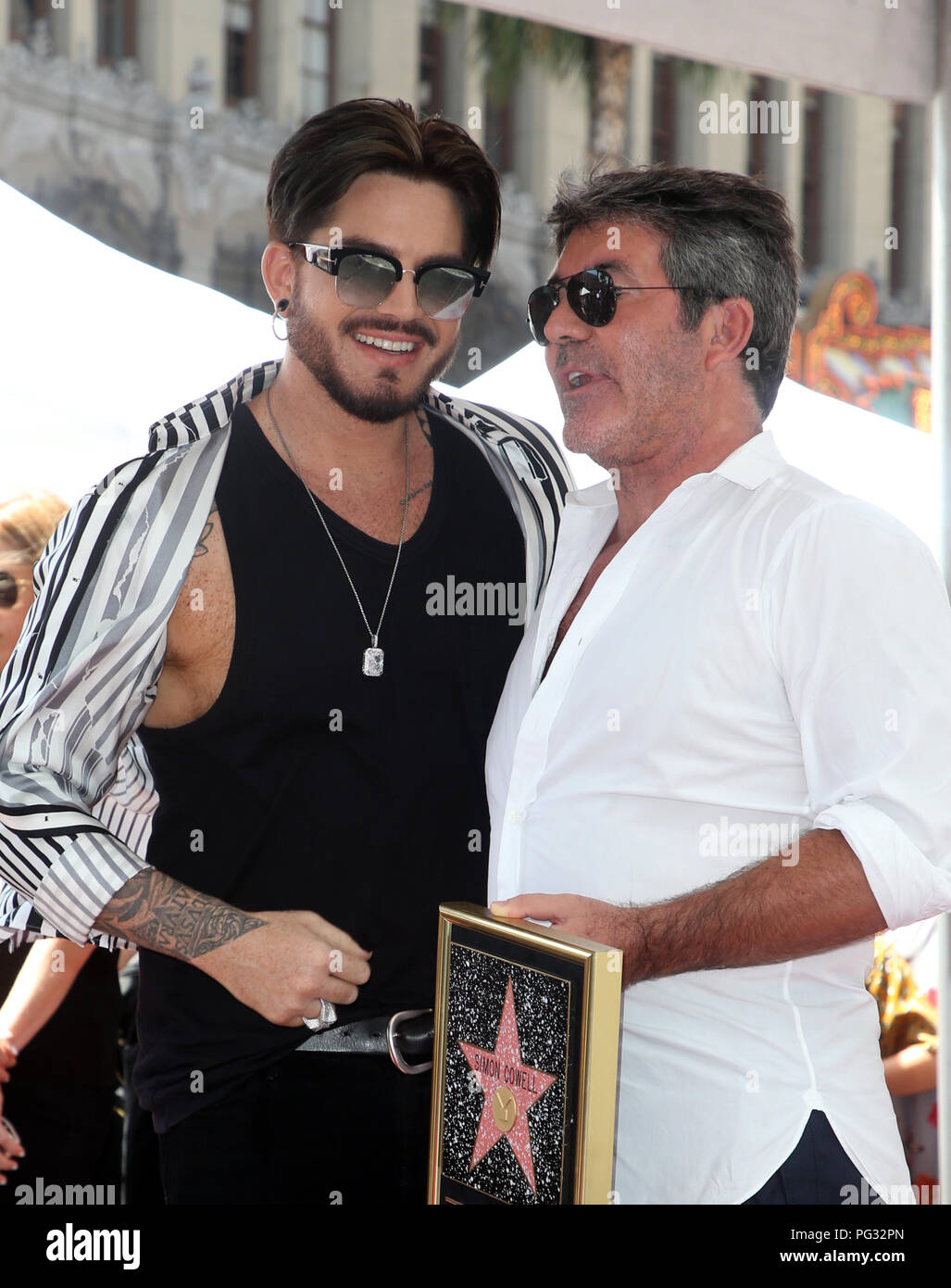 Adam lambert simon cowell hi-res stock photography and images - Alamy