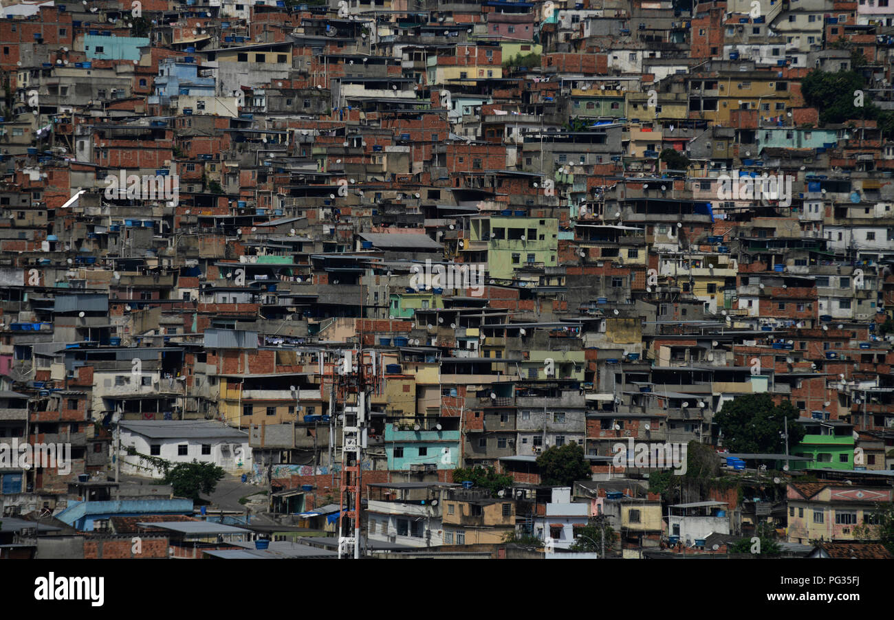 Brazilian favela raid hi-res stock photography and images - Alamy