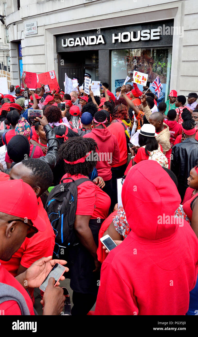 President museveni uganda hi-res stock photography and images - Alamy