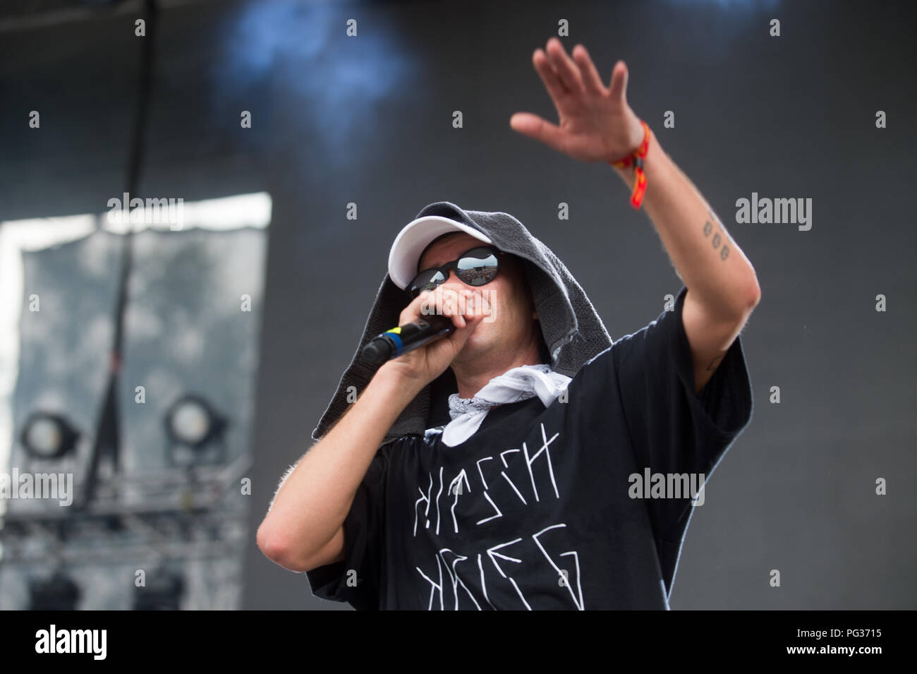 German rapper hi-res stock photography and images - Alamy