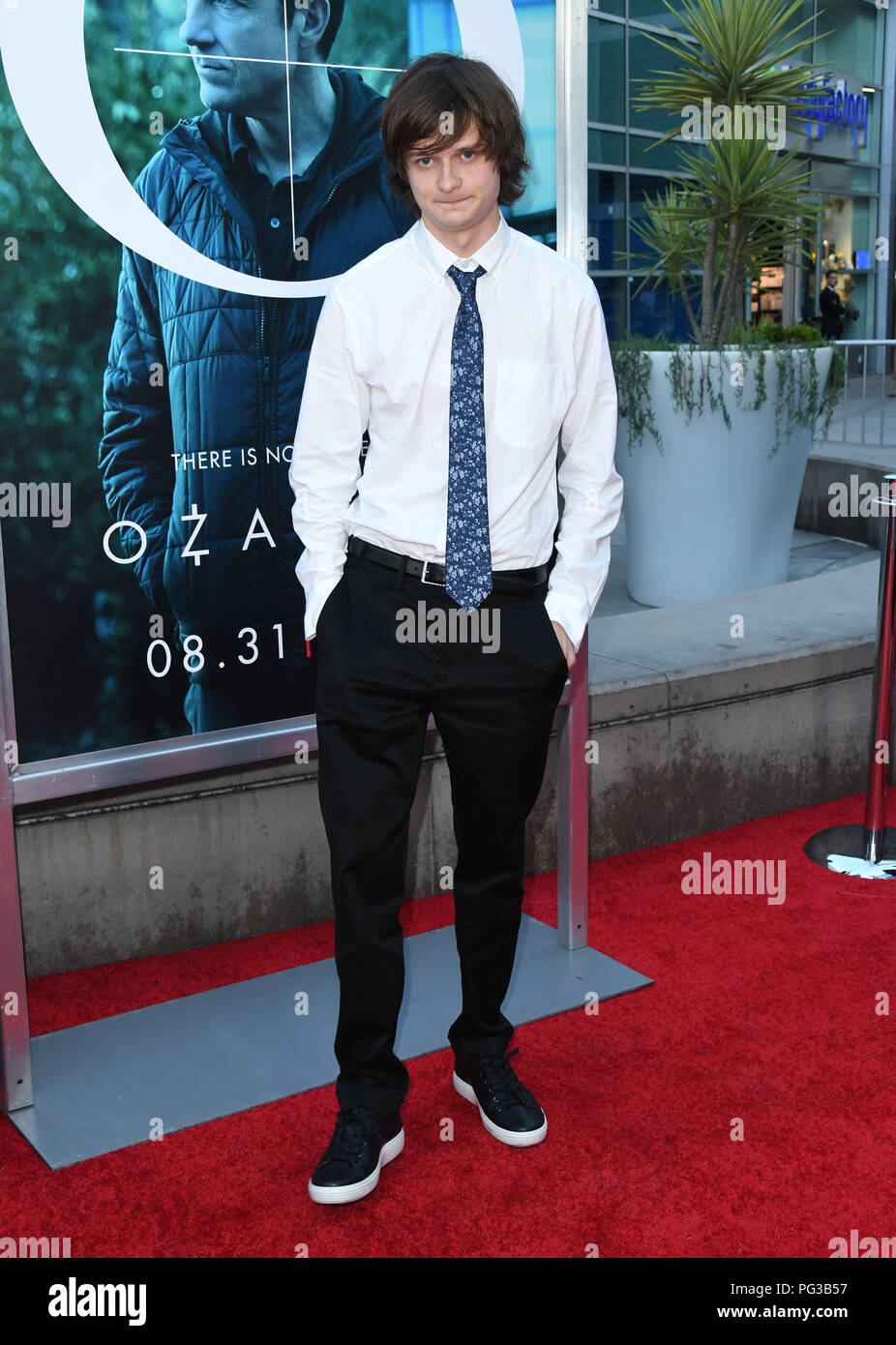 Charlie tahan ozark hi-res stock photography and images - Alamy