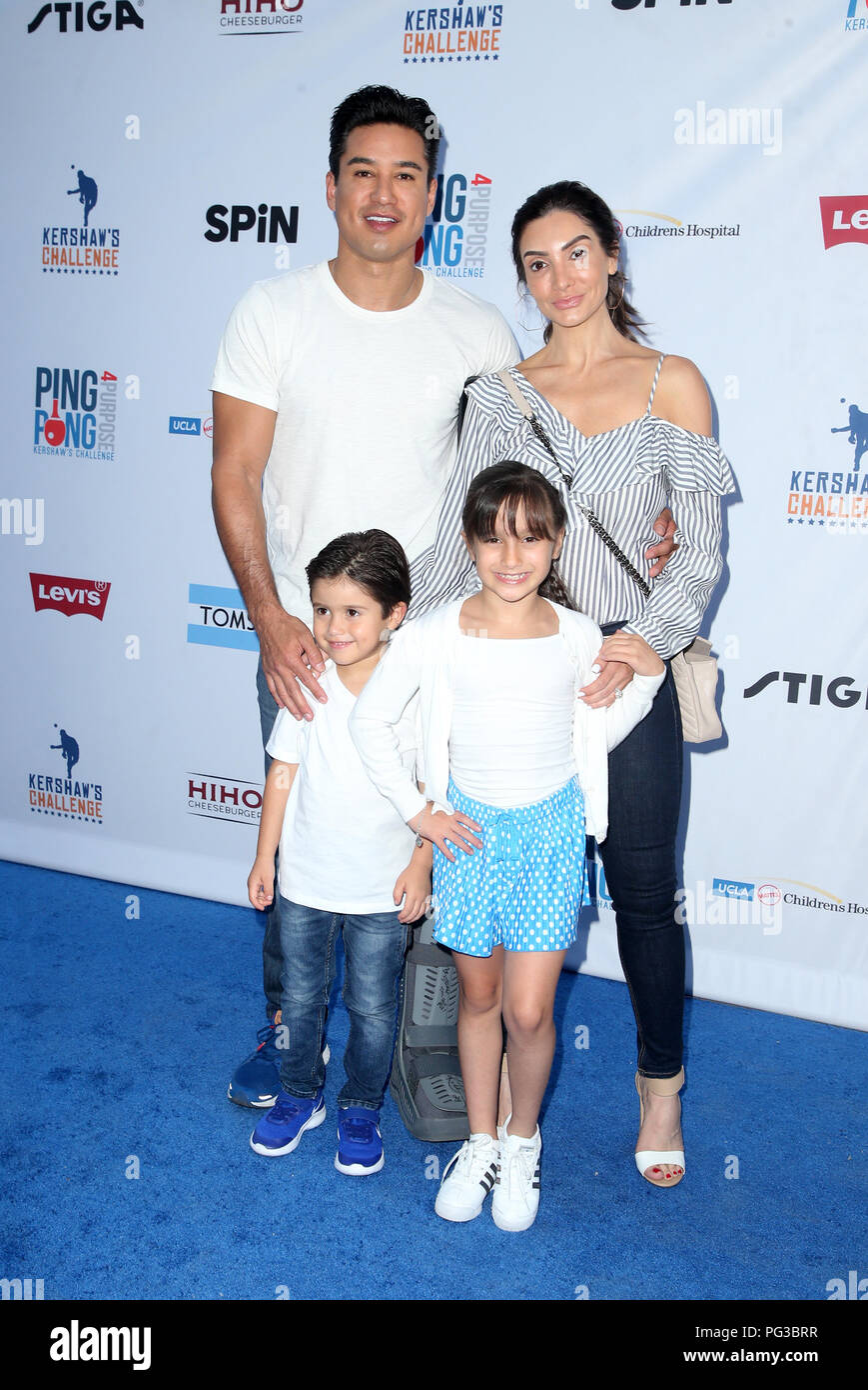 LOS ANGELES, CA - AUGUST 23: Mario Lopez, Courtney Laine Mazza, Dominic ...