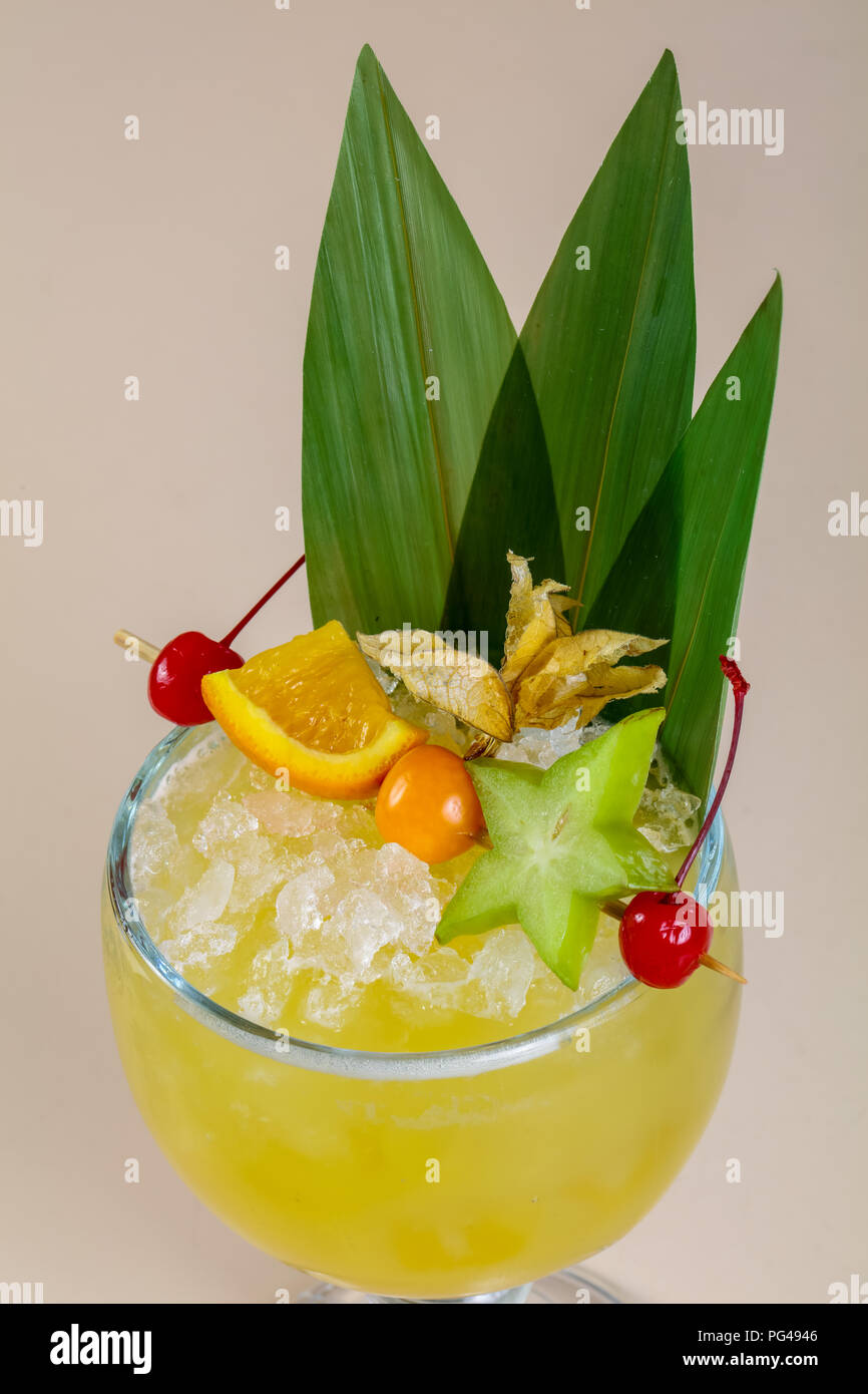 Hawaii cocktail bar drink Stock Photo - Alamy