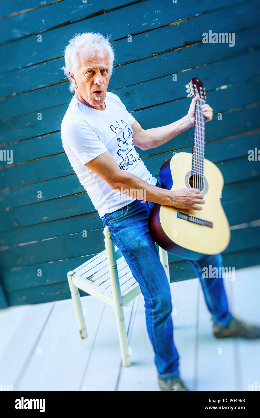 Posing masculine hi-res stock photography and images - Alamy
